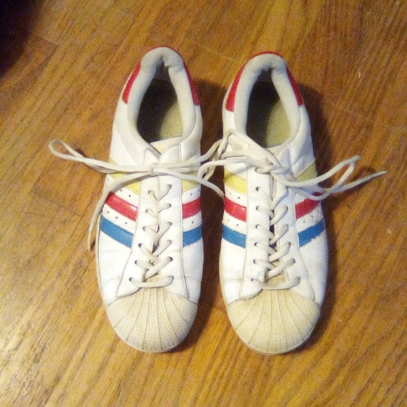 adidas | Shoes | Vintage Adidas Yellow Red Blue Stripped Sneakers Sz 75 ...